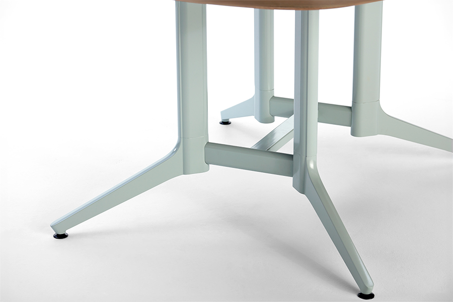 Tributaire Conference Tables | Products | KI