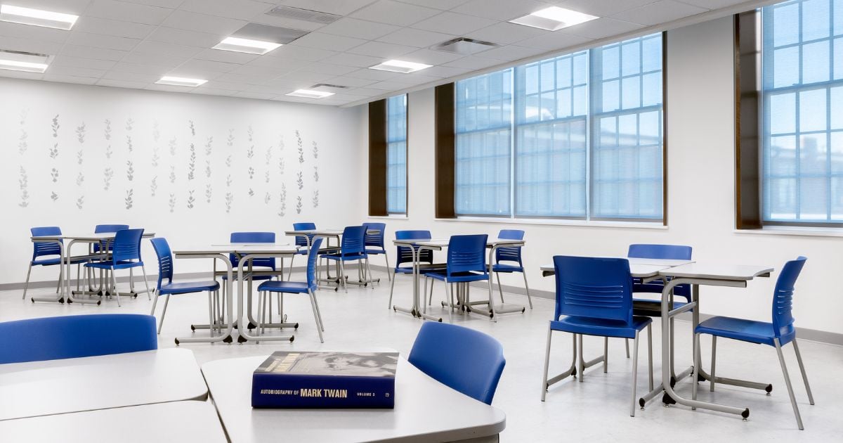 Intellect Wave Desks | Products | KI