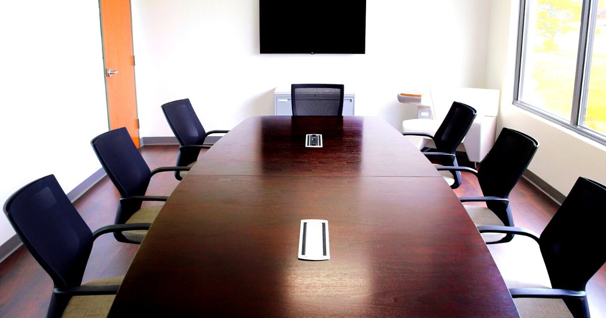 Serenade Conference Tables | Products | KI